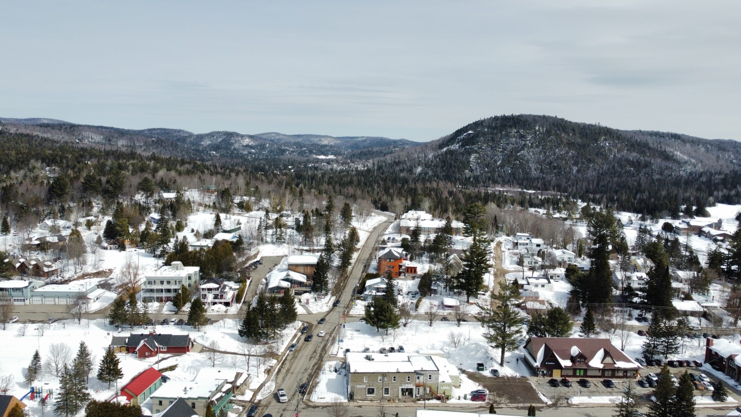 Habitation: Val-David sonde ses citoyens pour trouver des solutions